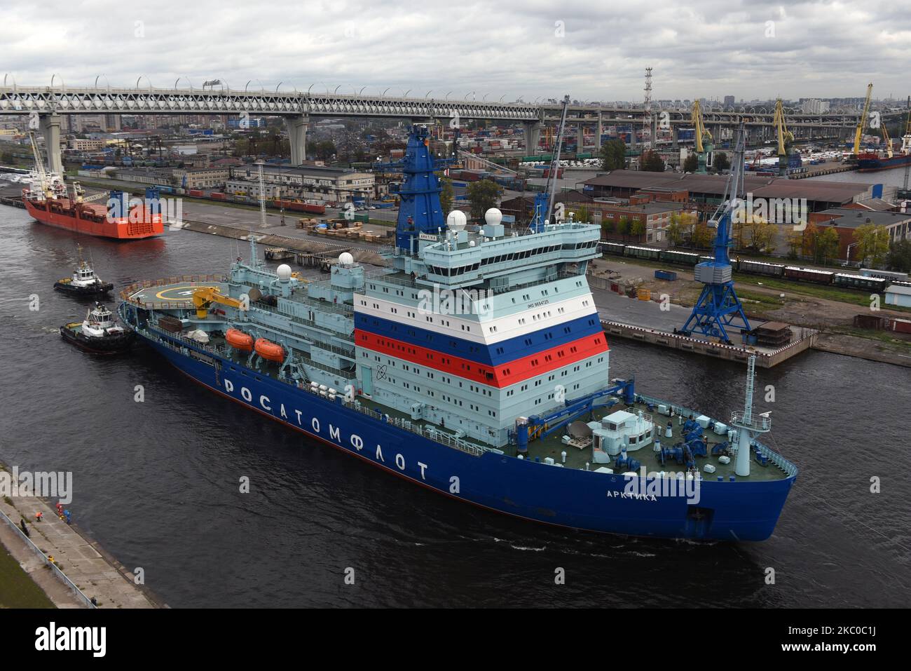 Russian nuclear powered icebreaker arktika hi-res stock photography and ...