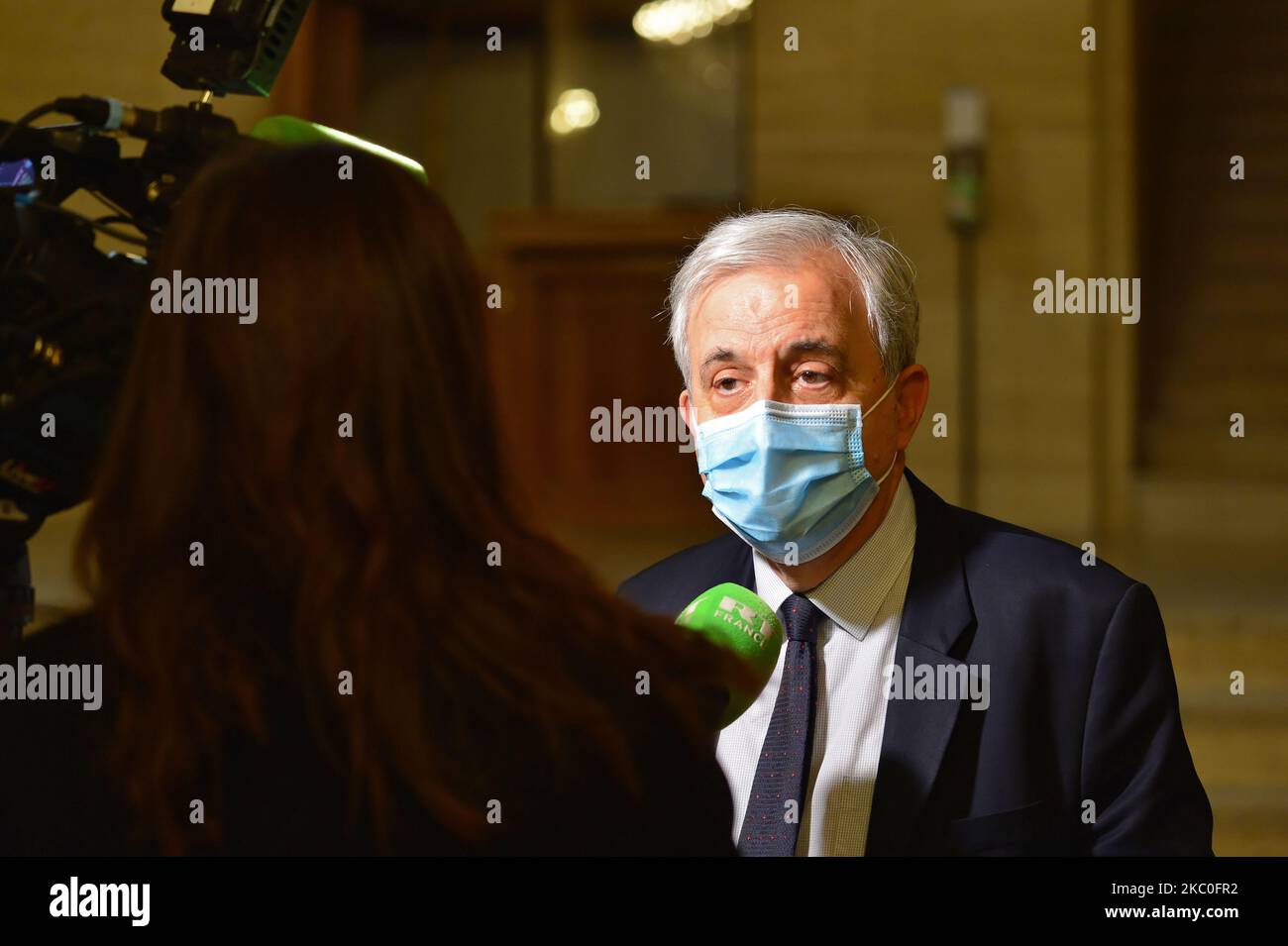 Journalists of rt tv paris hi-res stock photography and images - Alamy