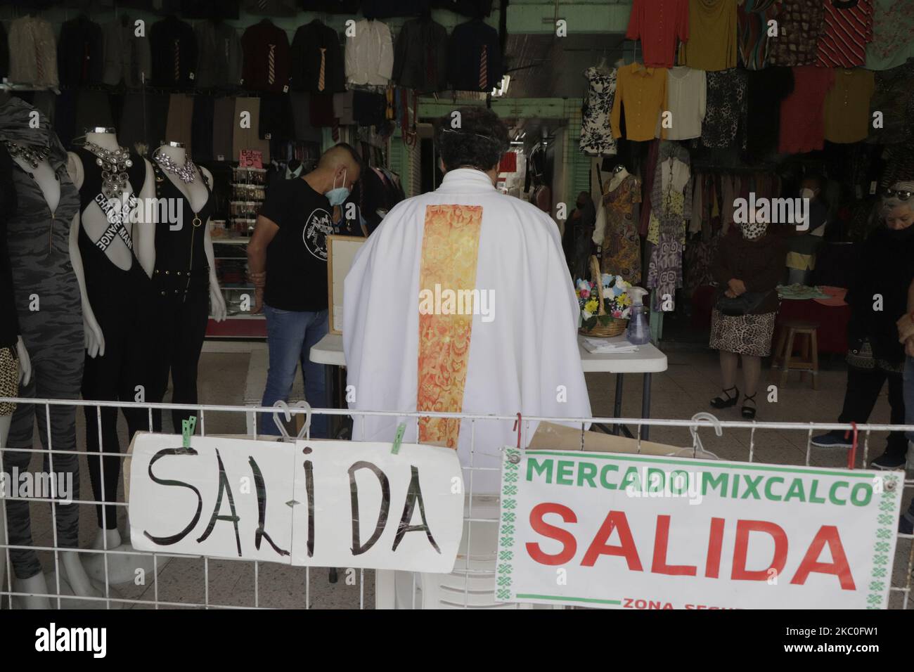Mass during the 63rd anniversary of the Mixcalco Market, which was ...