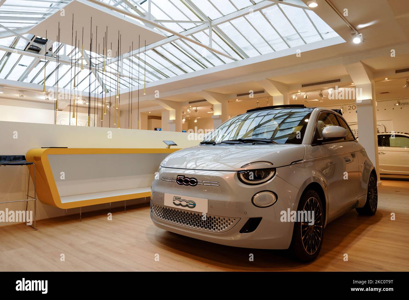 Fiat 500 new showroom hi-res stock photography and images - Alamy