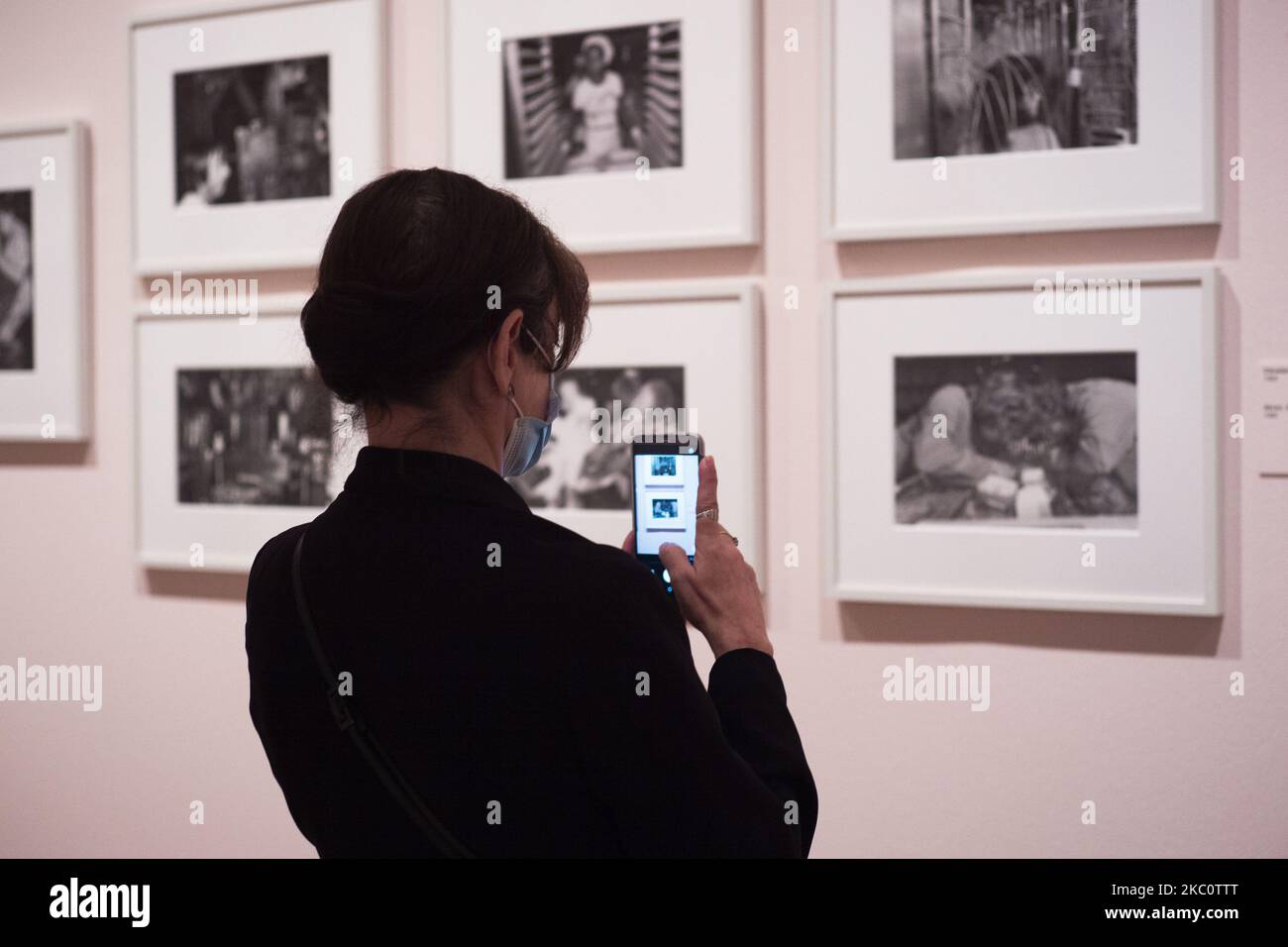 Lee friedlander exhibition hi-res stock photography and images - Alamy