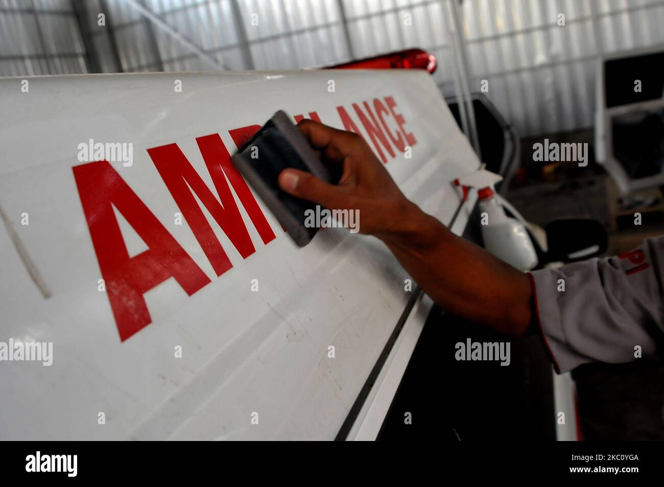 Ambulance assembly workshop hi-res stock photography and images - Alamy