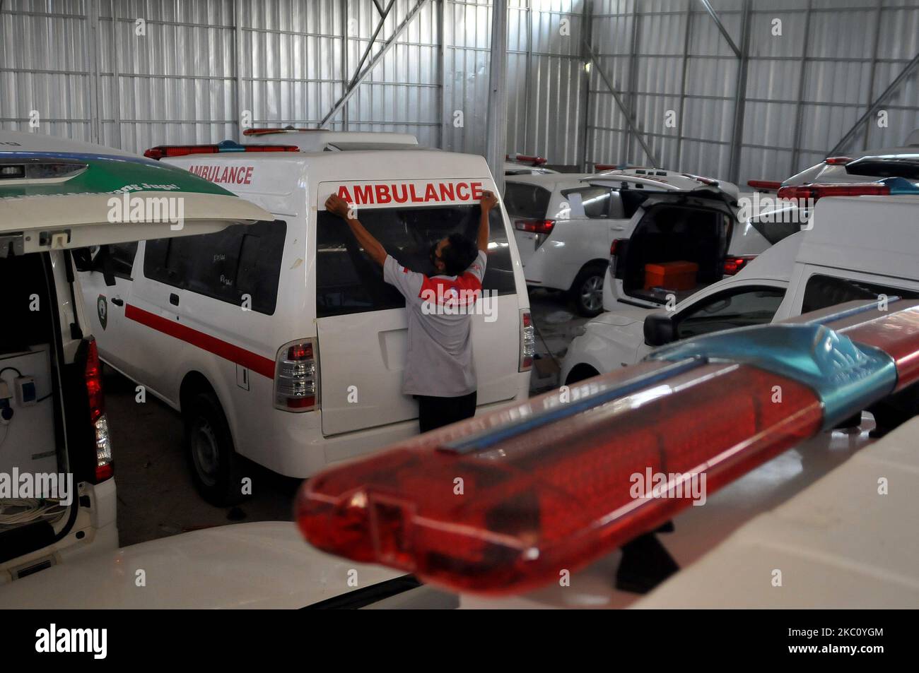 Ambulance assembly workshop hi-res stock photography and images - Alamy