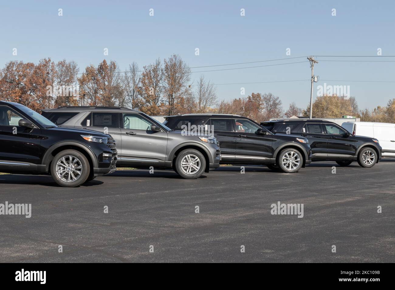 Brownsburg - Circa November 2022: Ford Explorer display at a dealership ...