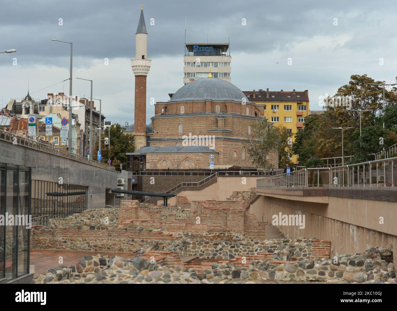 Banya Bashi, a mosque with a large dome built over thermal spas during ...