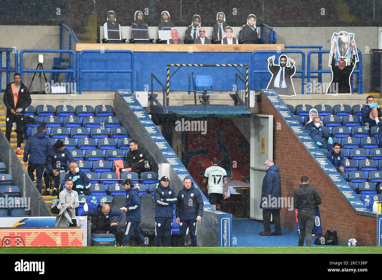 Lee tomlin of cardiff city hi-res stock photography and images - Alamy