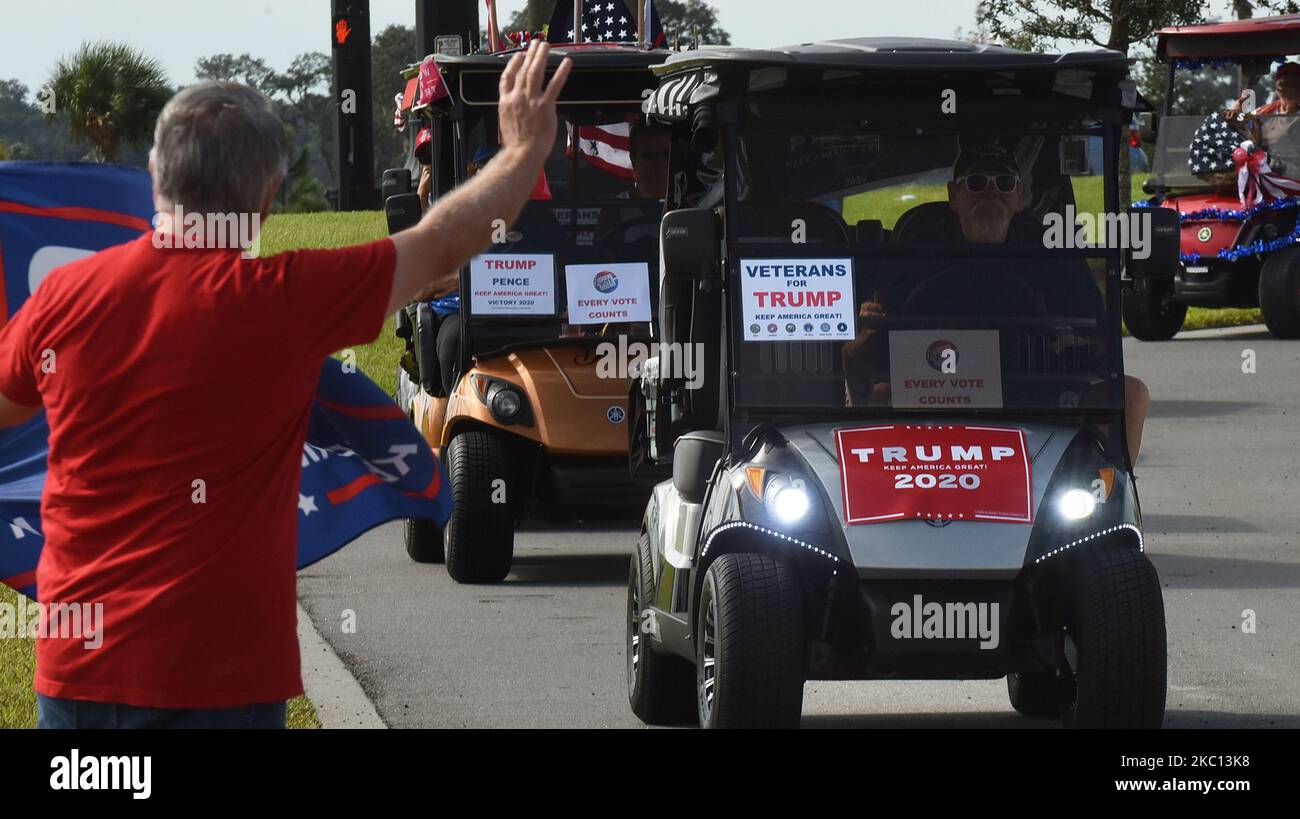 Donald trump golf cart hi-res stock photography and images - Alamy