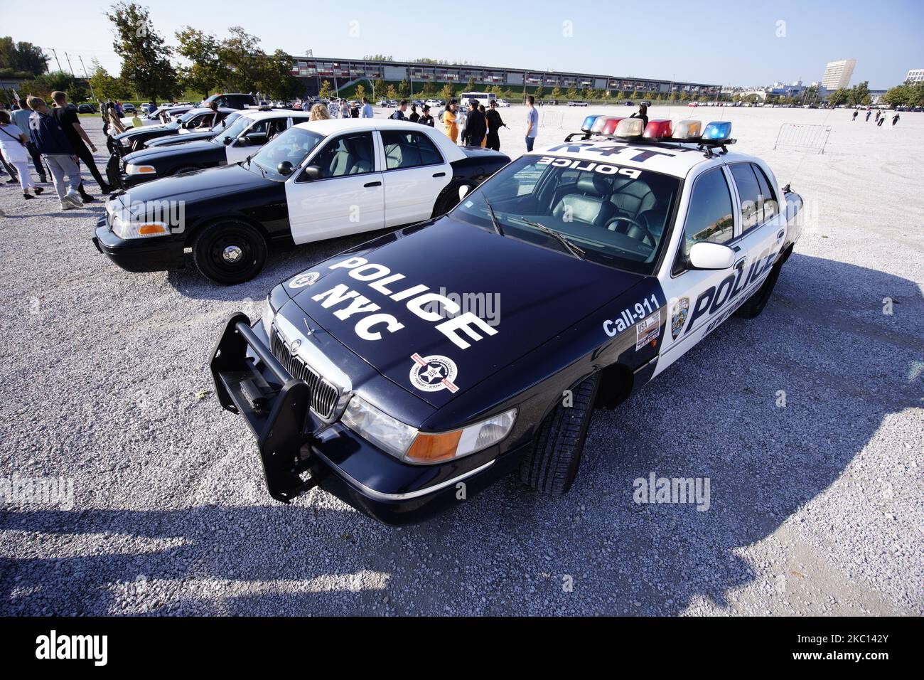 Lincoln crown victoria police car hi-res stock photography and images ...