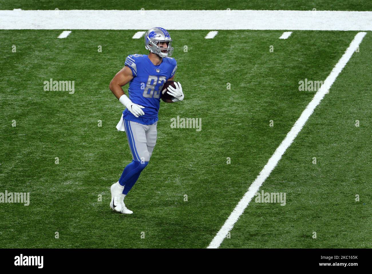 Detroit lions tight end jesse james hi-res stock photography and images ... Detroit lions tight end jesse james hi-res stock photography and images ...
