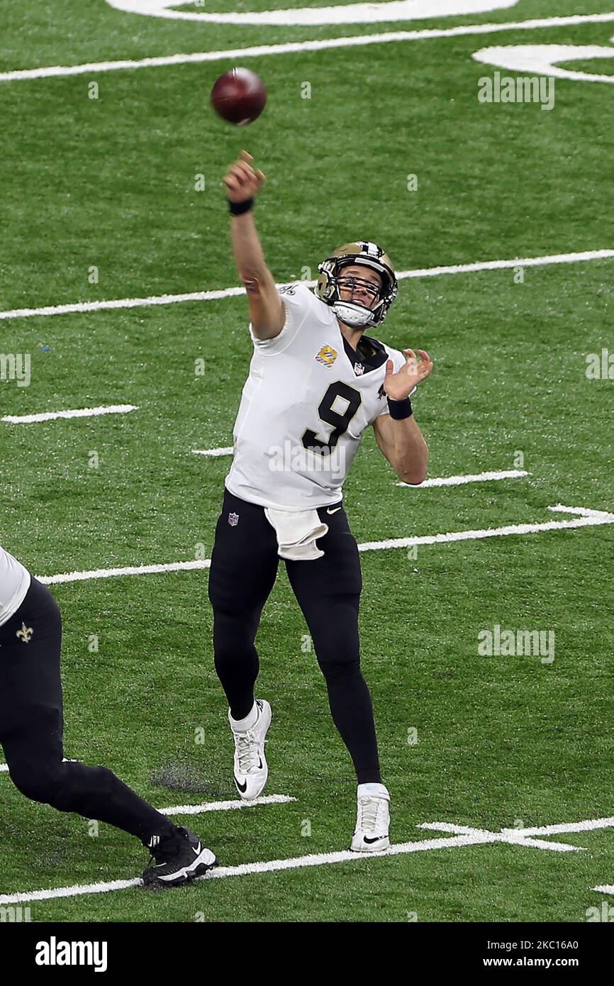 Drew Brees Throwing