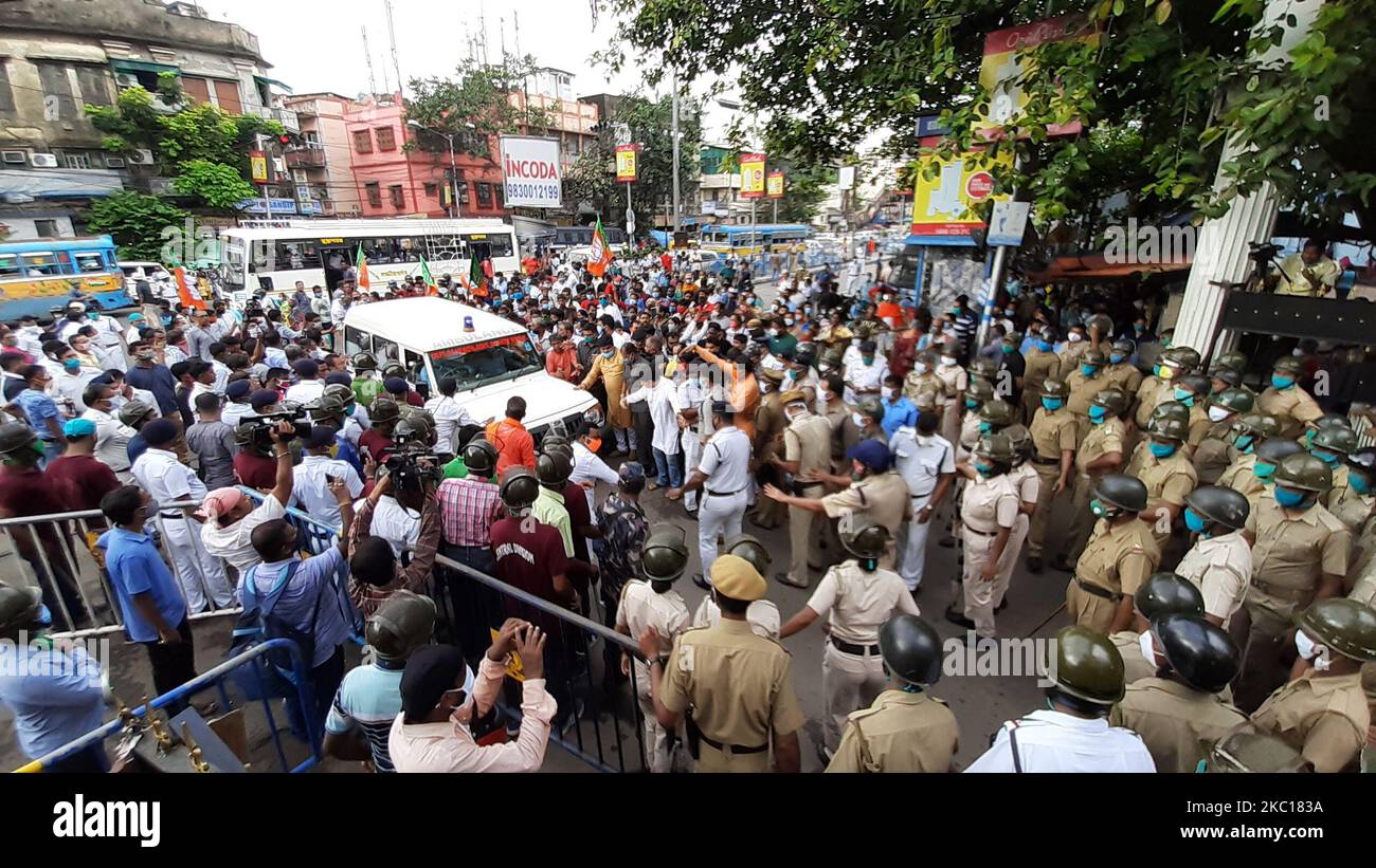 Bjp leader manish shukla murder poper investigation hi-res stock ... Bjp leader manish shukla murder poper investigation hi-res stock ...