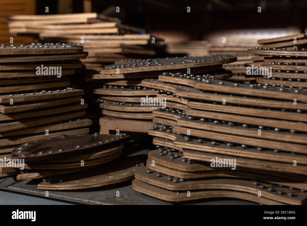 Lukasz Smiejek works in his handmade Cockney boots workshop in London ...