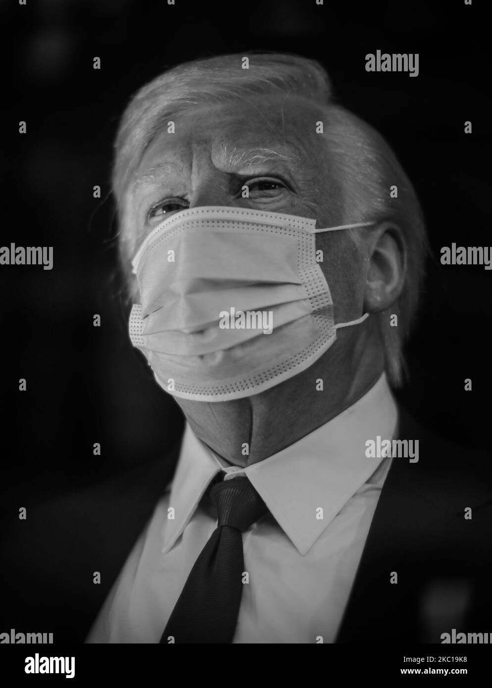 (EDITOR'S NOTE: Image was converted to black and white) US president ...