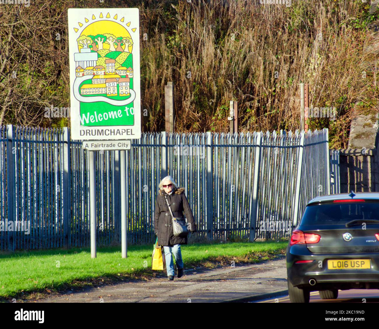 Welcome to drumchapel sign hi-res stock photography and images - Alamy