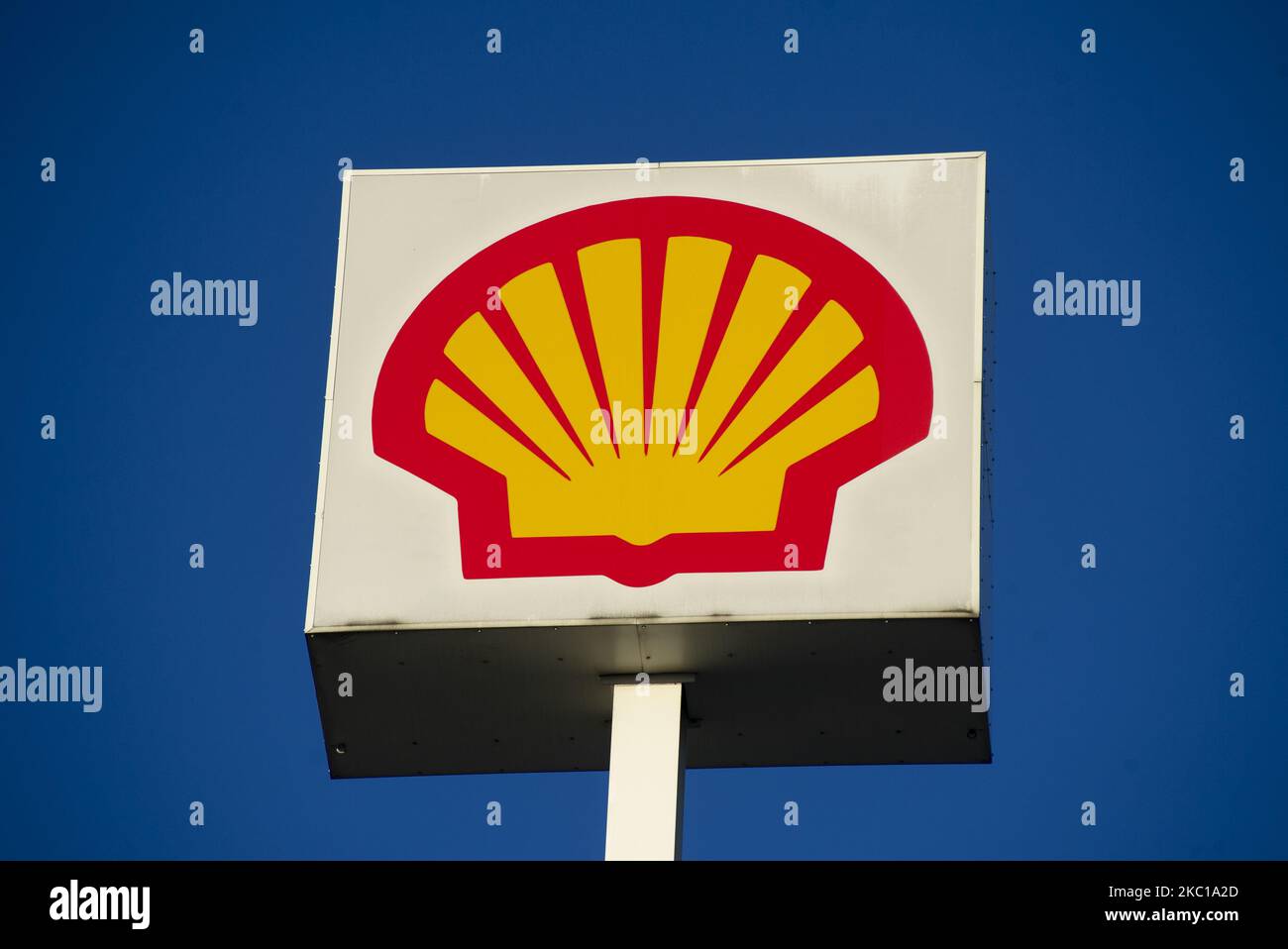 British-Dutch oil and gas company Royal Dutch Shell PLC sign , commonly ...