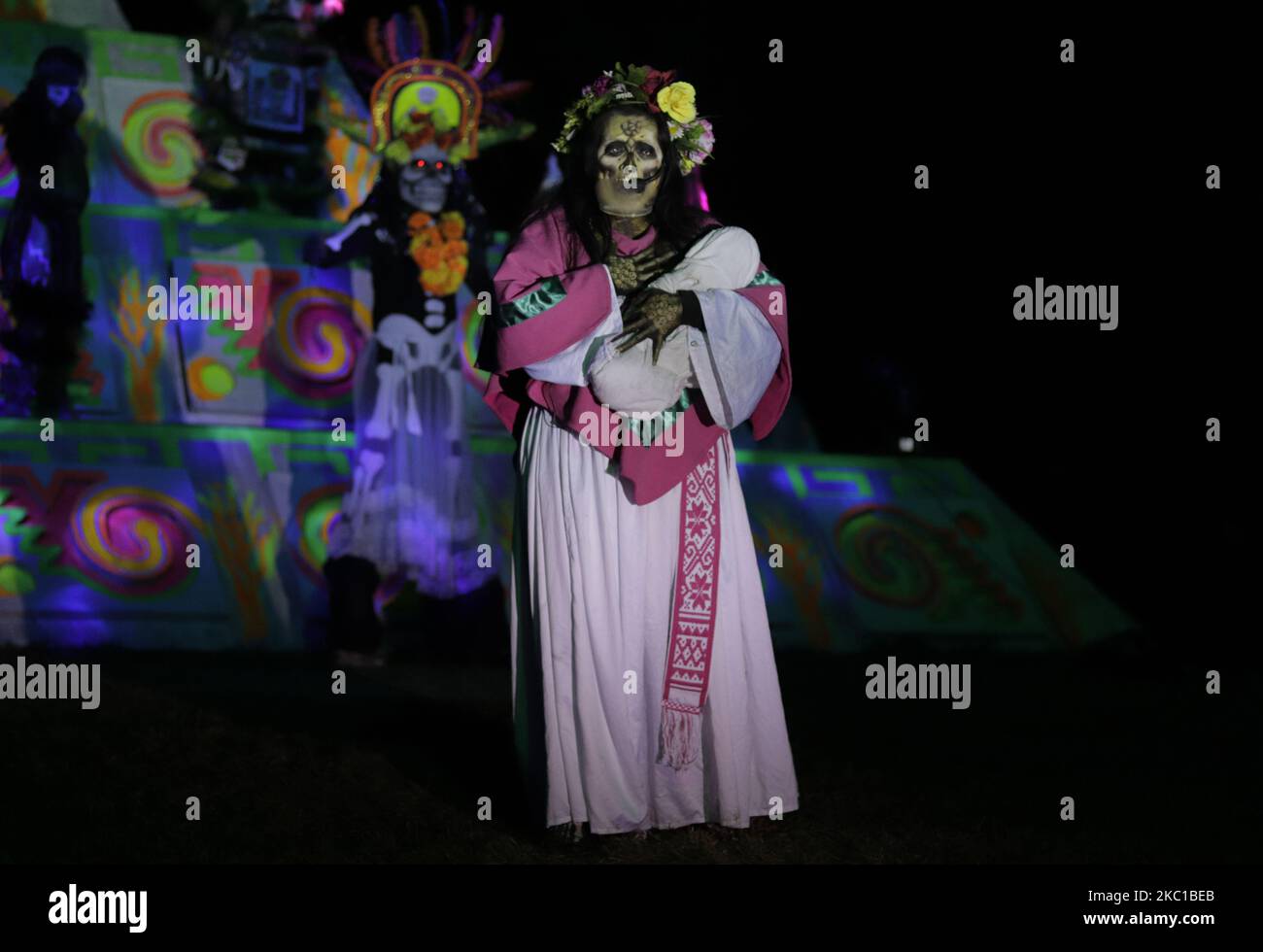 Premiere of La Llorona, a multidisciplinary pre-Hispanic theater, music ...