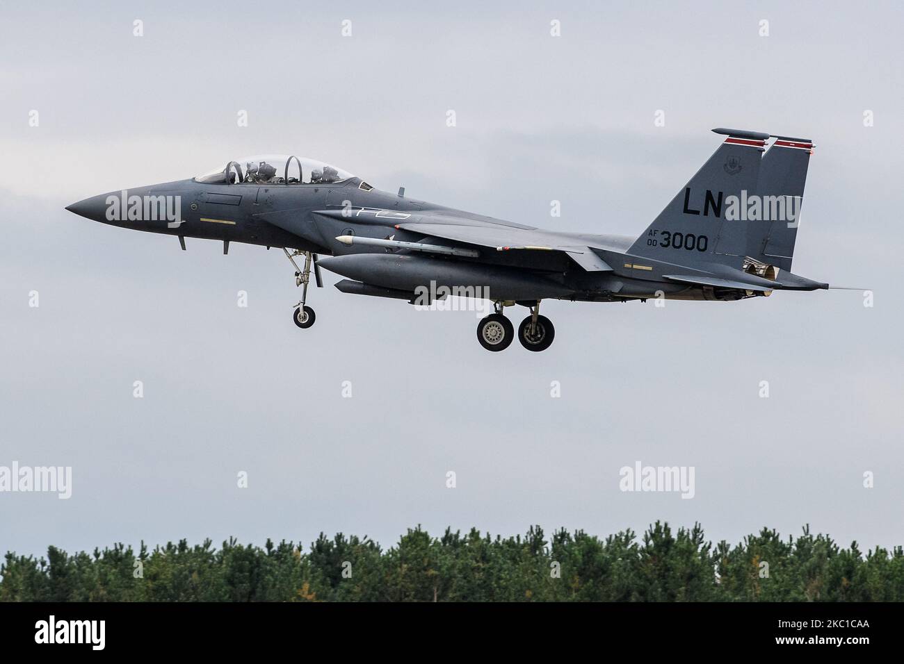 LN AF 00 3000 U.S. Air Force McDonnell Douglas F-15E Strike Eagle of ...