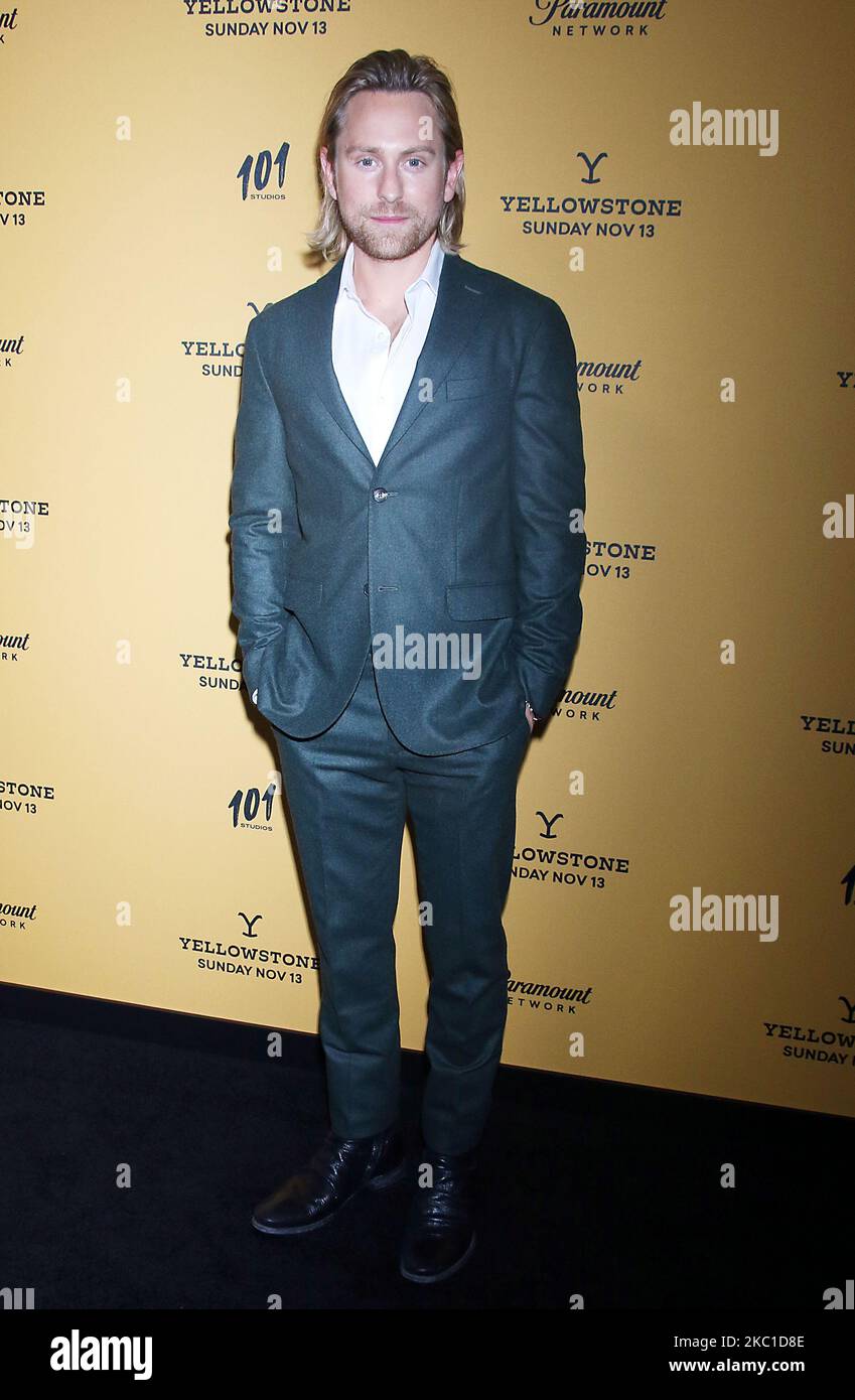 Yellowstone season 5 premiere hi-res stock photography and images - Alamy