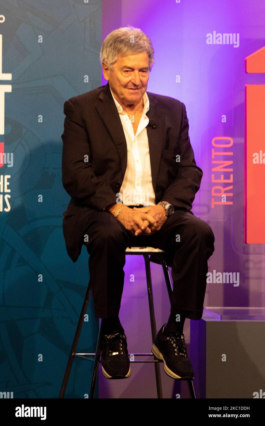 Sisti atttends hi-res stock photography and images - Alamy