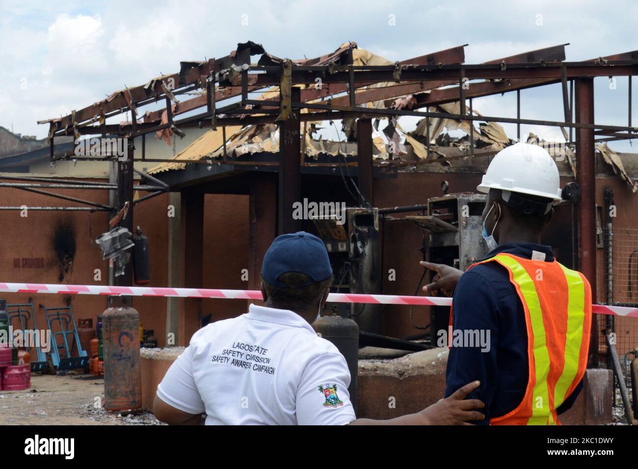 Nigeria cooking gas hi-res stock photography and images - Alamy