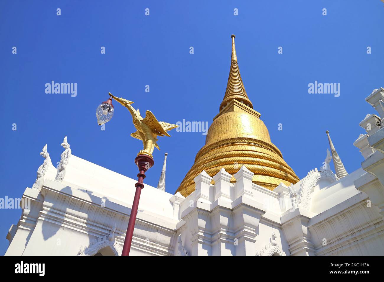 Gorgeous 43 Meters High Gilded Pagoda with the Holy Relics Inside of ...