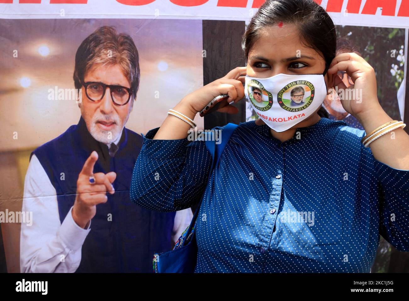 A Fan of Indian Star Actor Amitab Bhachchan warring Amitab Bhachchan ...
