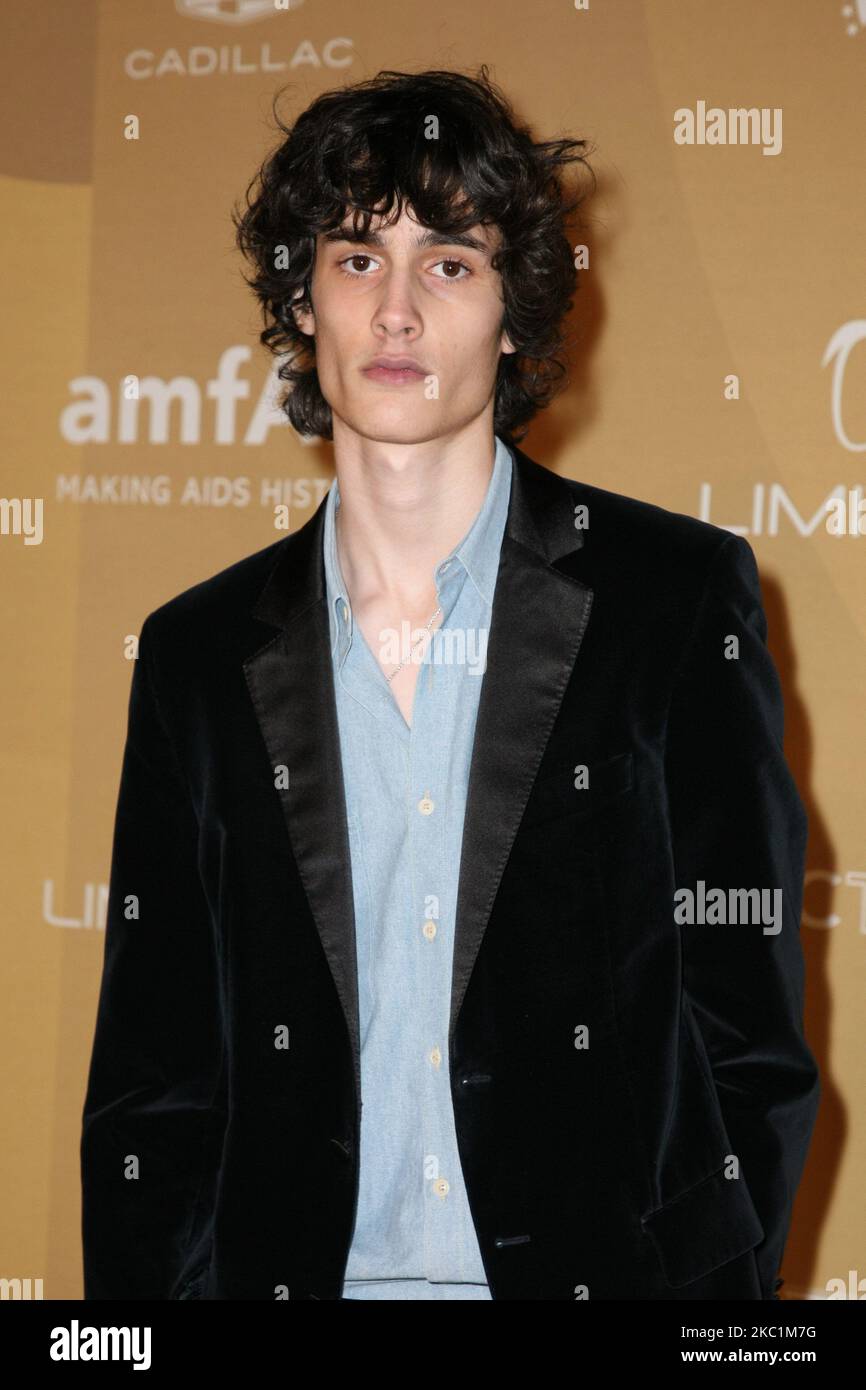 West Hollywood, USA. 03rd Nov, 2022. sombr attends the 2022 amfAR Gala ...