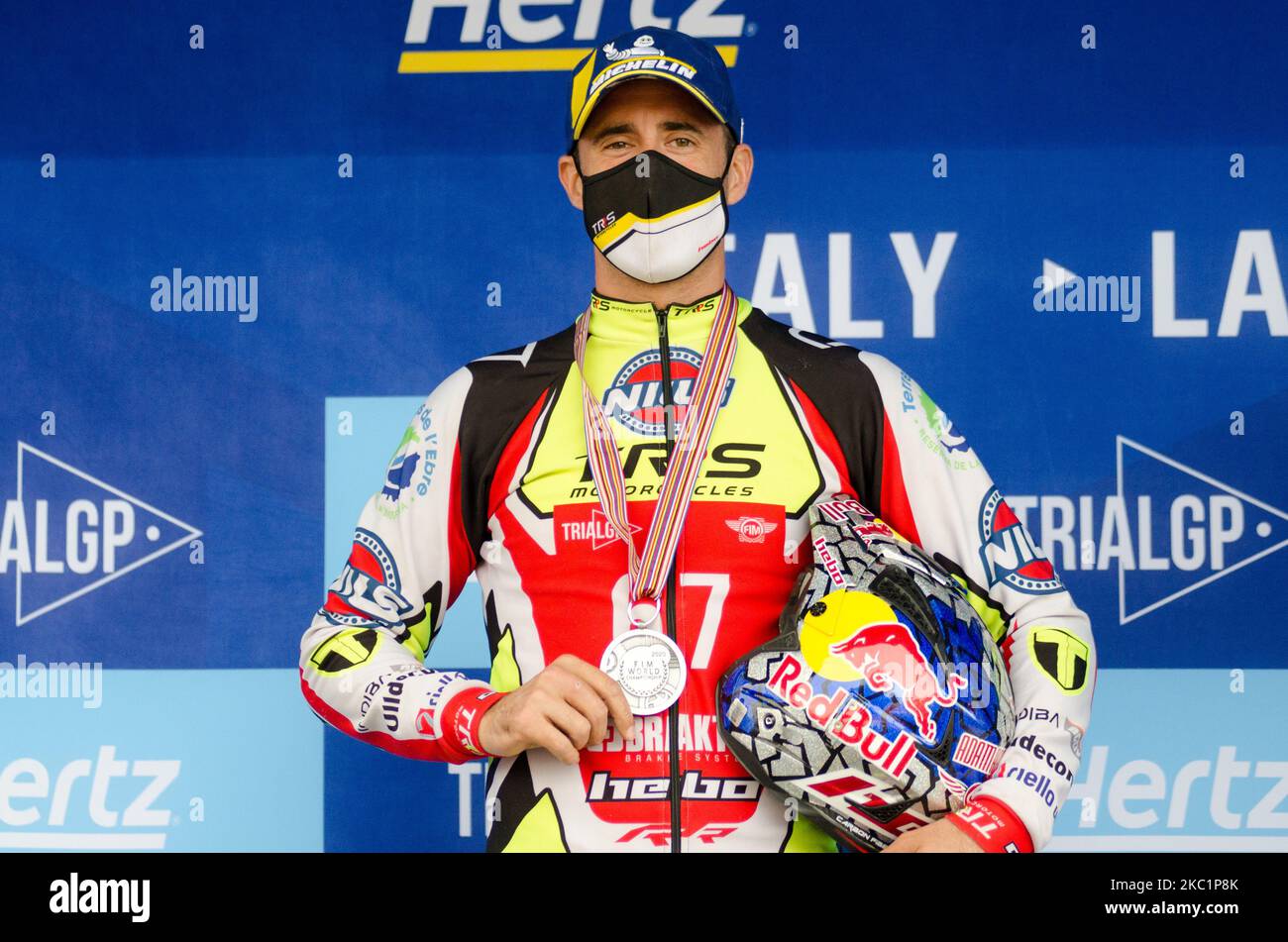 Adam Raga Sans TRRS Team (silver medal) celebrate on the podium during ...