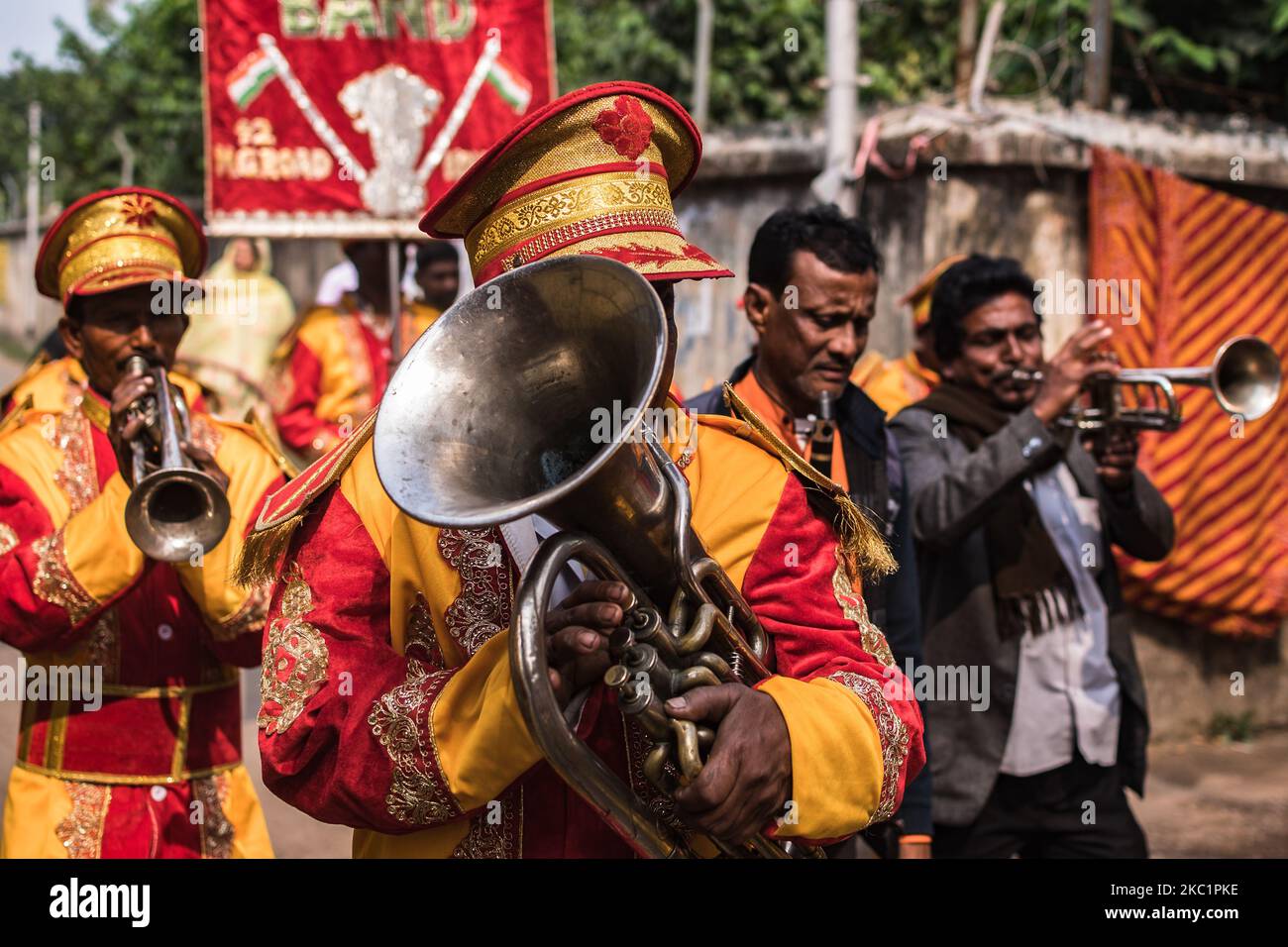 Indian wedding band baja hi-res stock photography and images - Alamy