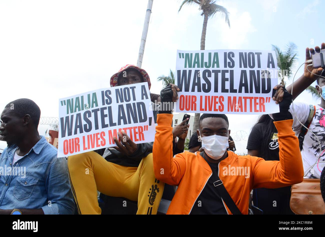 Nigerian police force block hi-res stock photography and images - Alamy