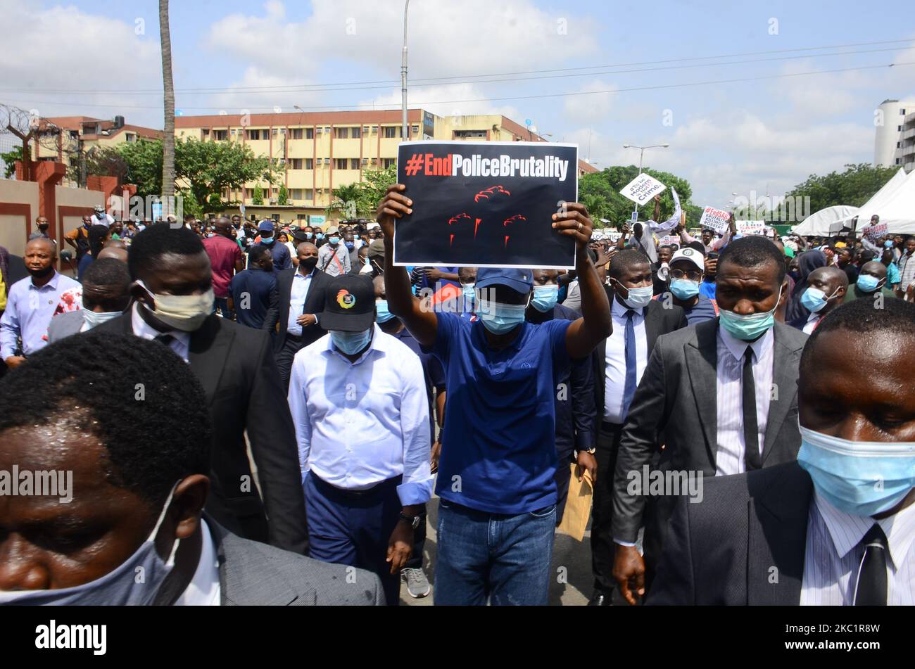 Display endsars hi-res stock photography and images - Alamy