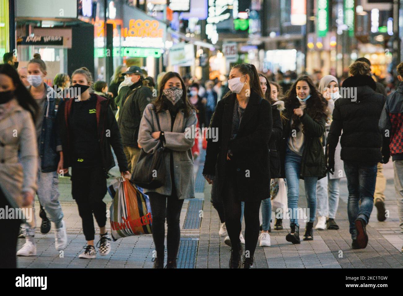 Th epedestrian area hi-res stock photography and images - Alamy