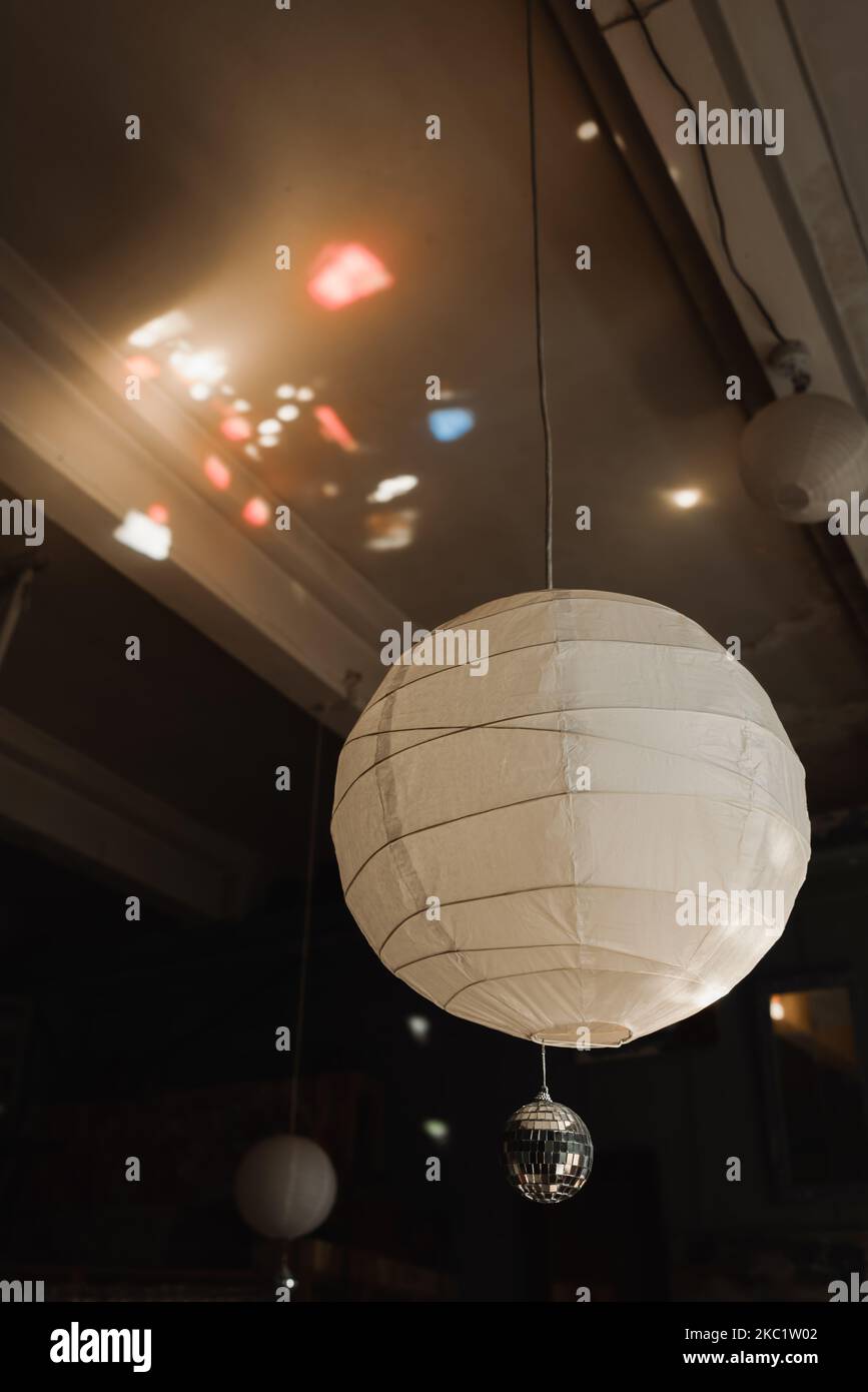 Sphere chandeliers hi-res stock photography and images - Alamy