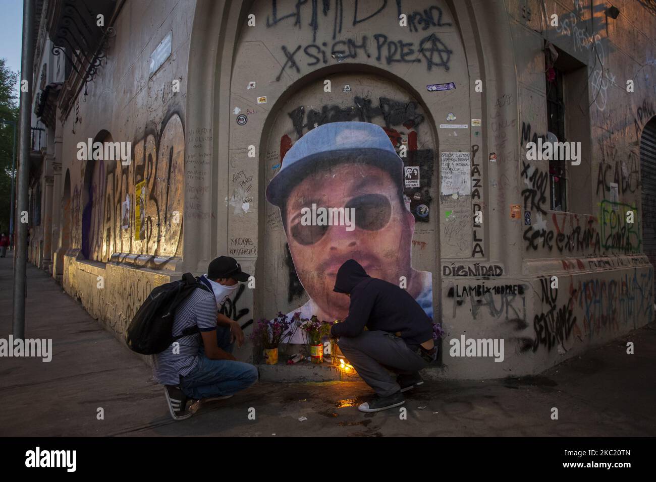 Electrified pit hi-res stock photography and images - Alamy