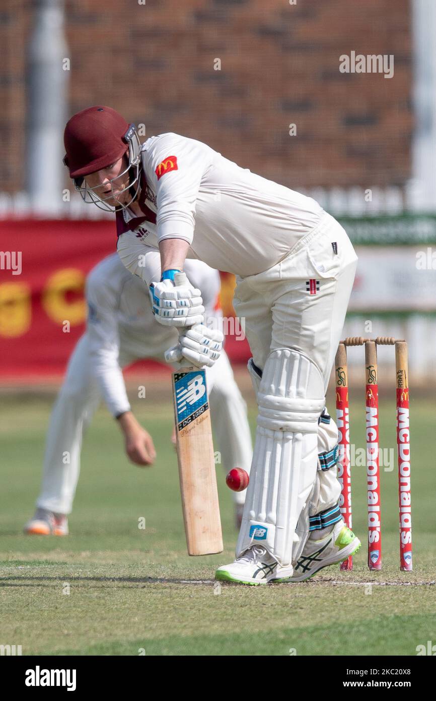 Gordon cricket club bats hi-res stock photography and images - Alamy