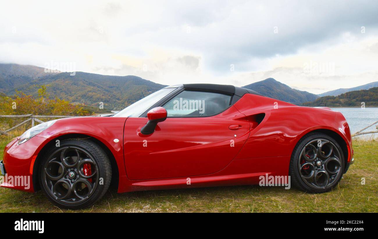 A view of the Alfa Romeo 4C Spider, at Lago di Campotosto (''Toughfield ...