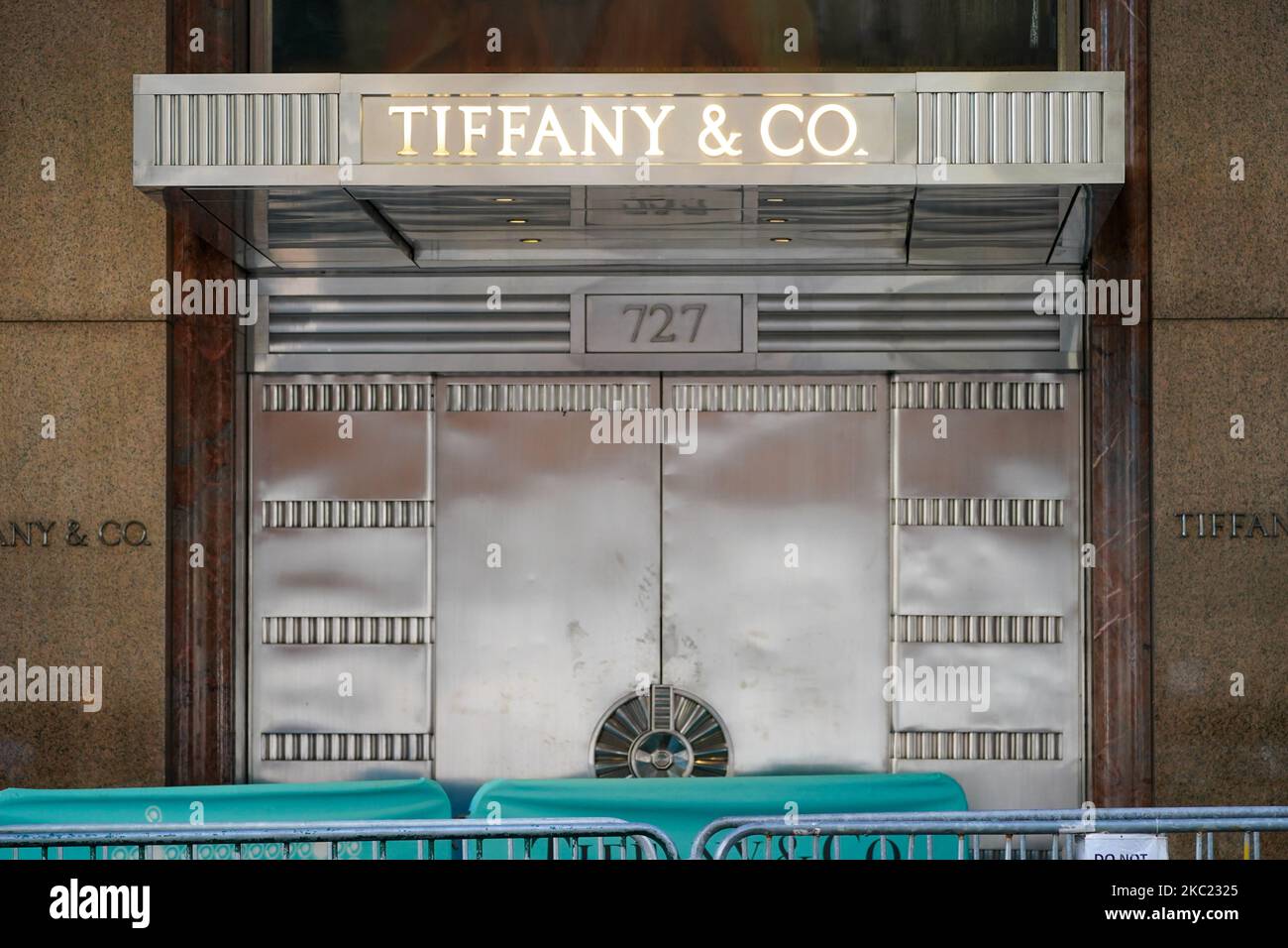 A view of the Tiffany & Co. beside the Trump Tower. Louis Vuitton owner ...