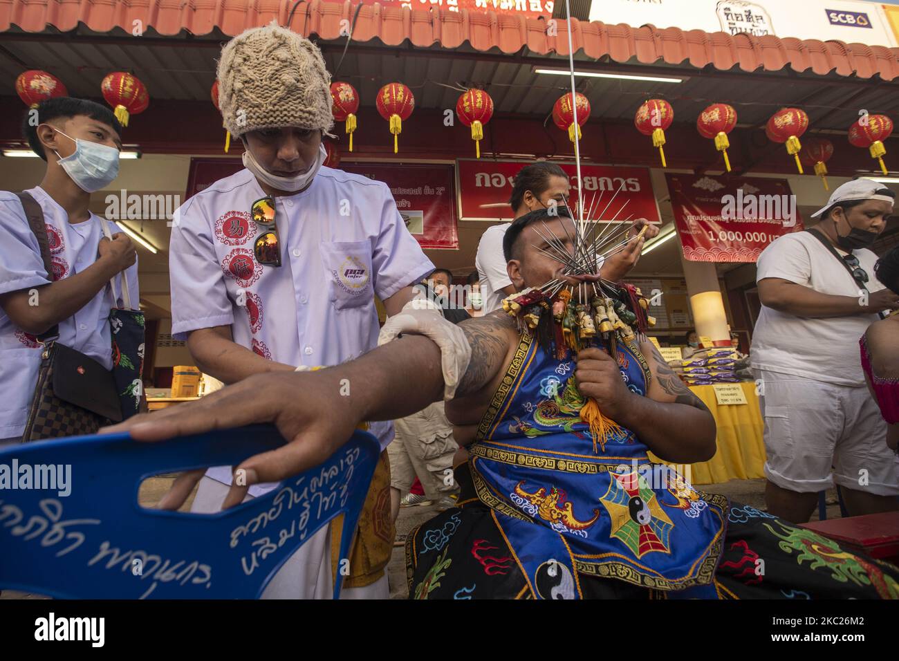 Extreme displays of ritualistic mutilation hi-res stock photography and ...
