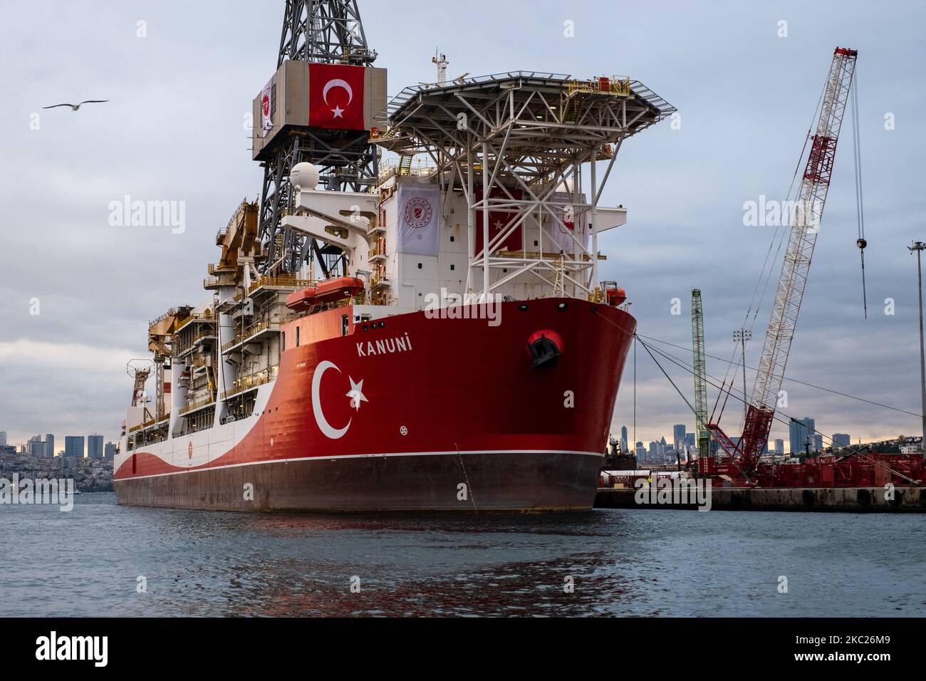 Turkeys natural gas drilling vessel caller hi-res stock photography and ...