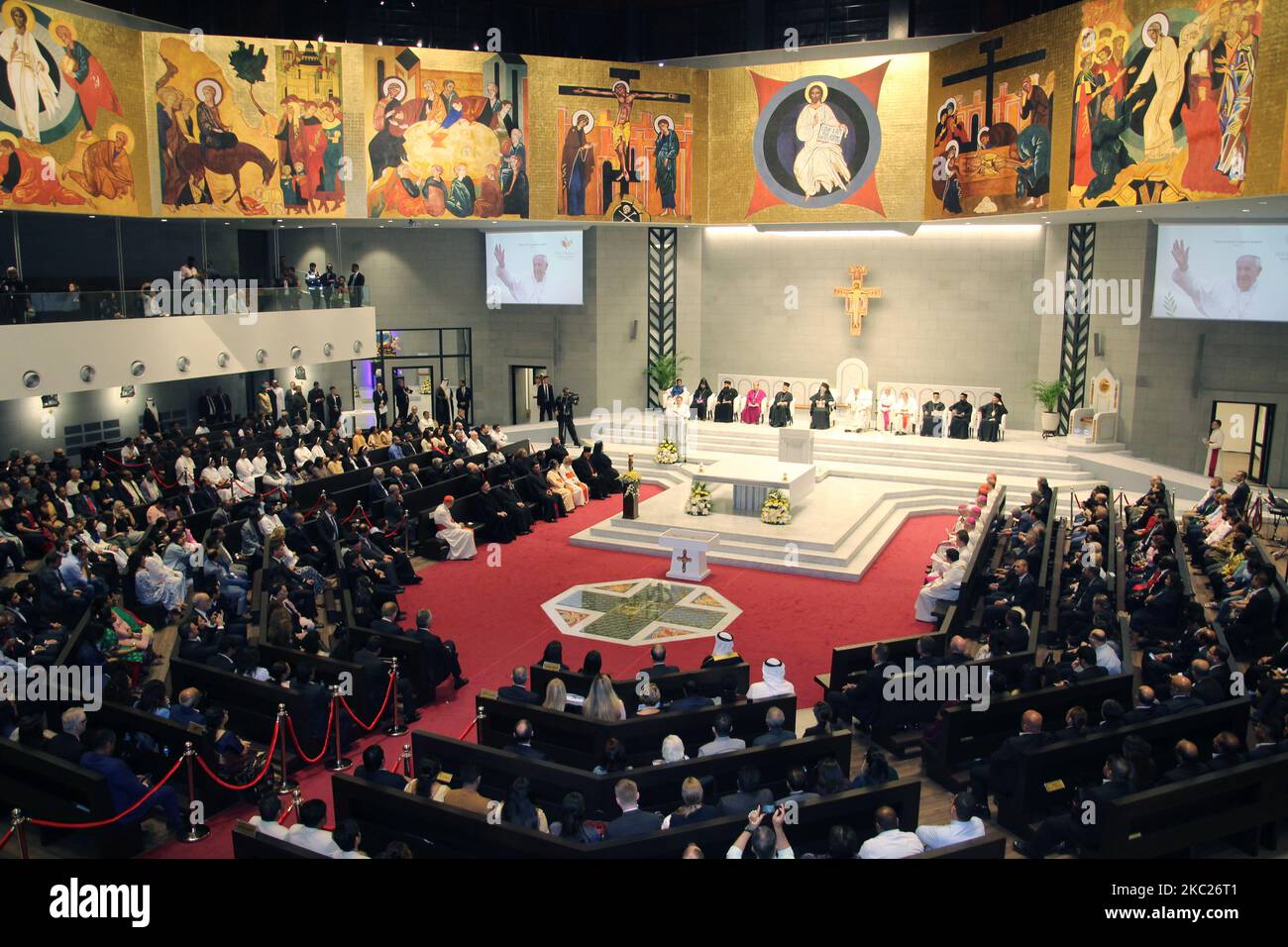 Sakhir, Bahrain. 04th Nov, 2022. Believers listen to a speech by the ...