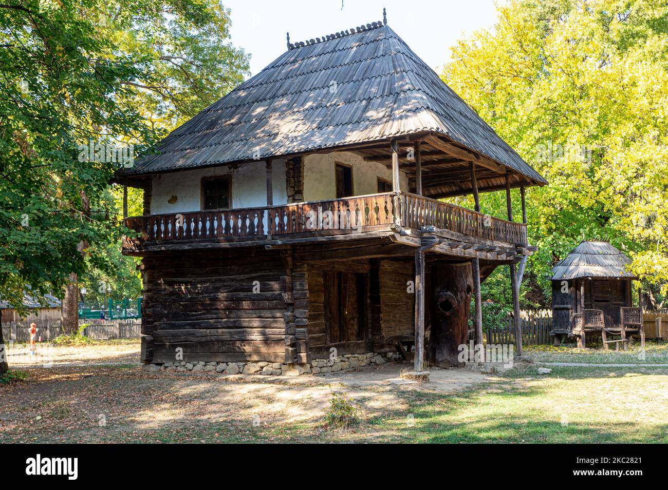 A traditional Romanian wooden house in a rural area Stock Photo - Alamy