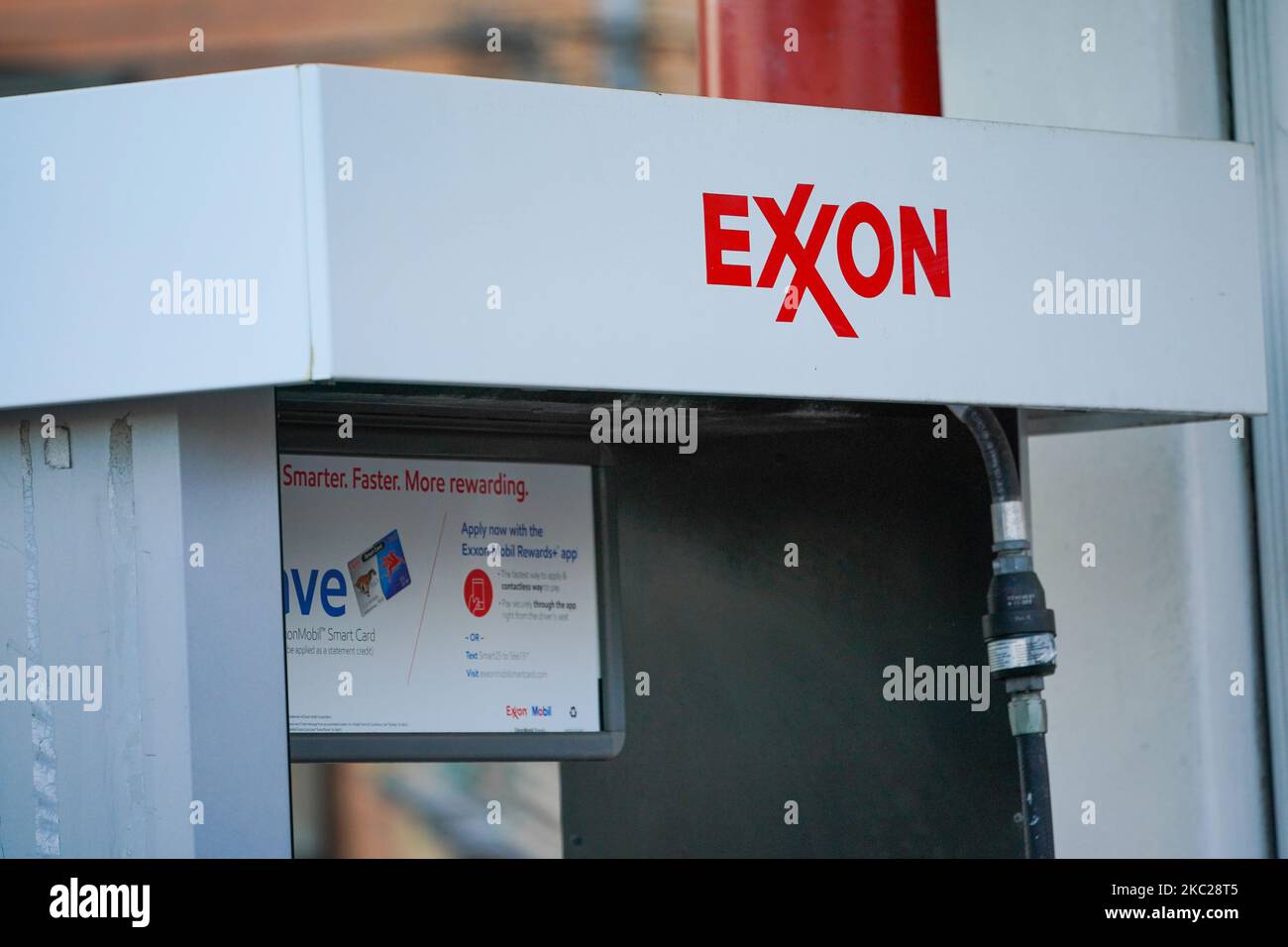 Oil giant exxon hi-res stock photography and images - Alamy