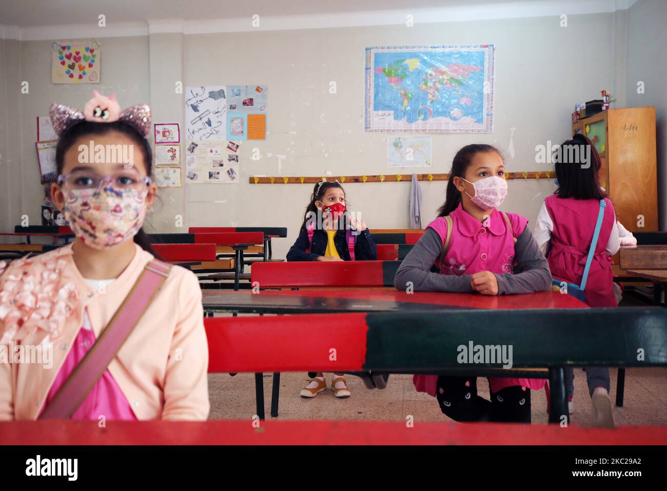 Algeria classroom hi-res stock photography and images - Alamy