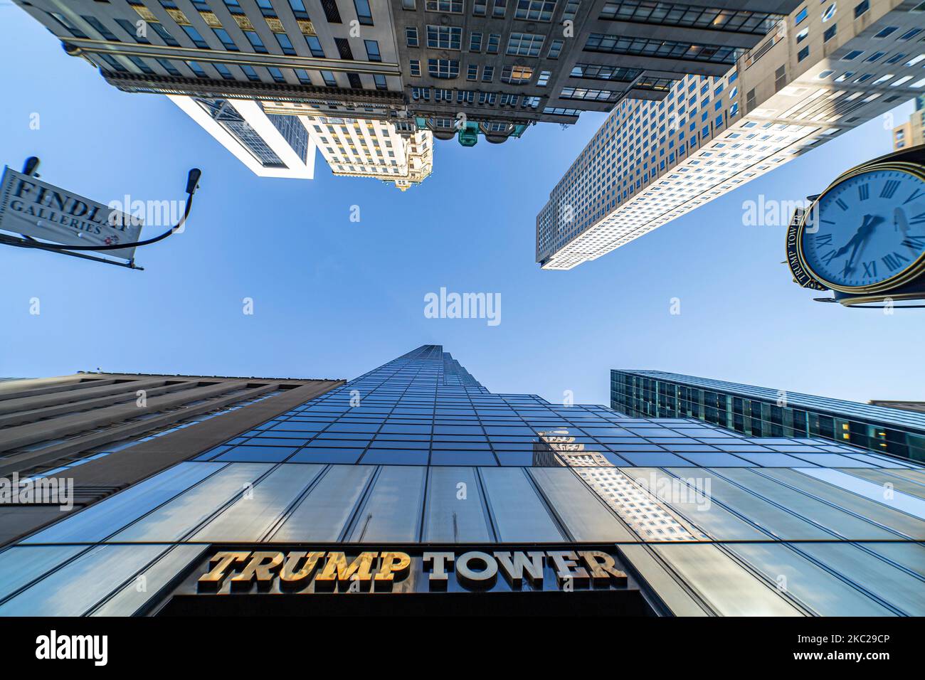 Wide angle view of the main entrance with the incription "Trump Tower ...