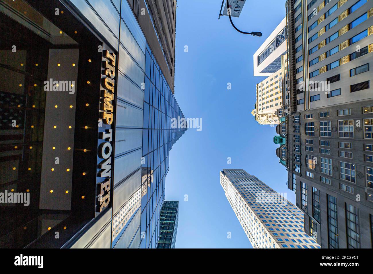 Wide angle view of the main entrance with the incription "Trump Tower ...