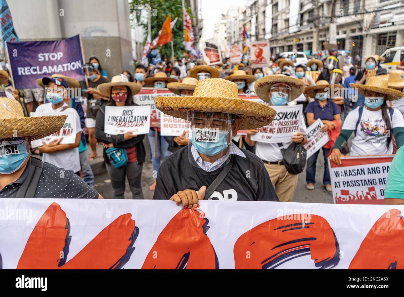 Peasant groups led by The Kilusang Magbubukid mark the peasant day with ...