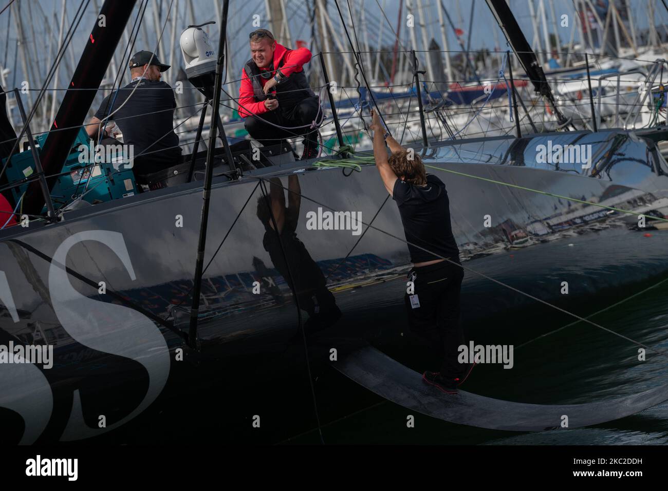 Hugo boss imoca hi-res stock photography and images - Alamy