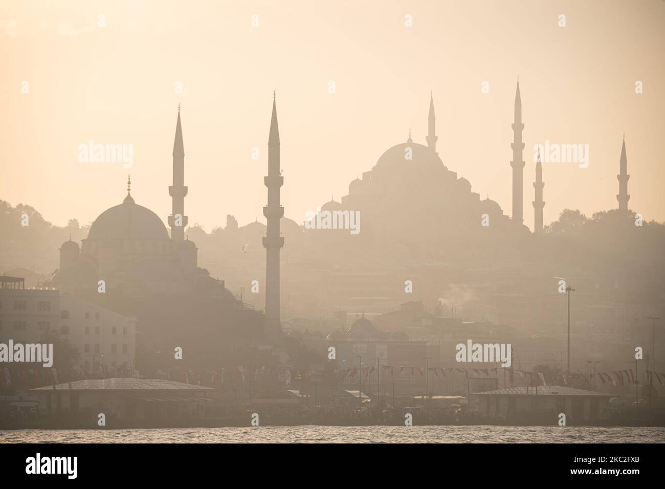 On 24 October, a high concentration of mist, dust or air pollution ...