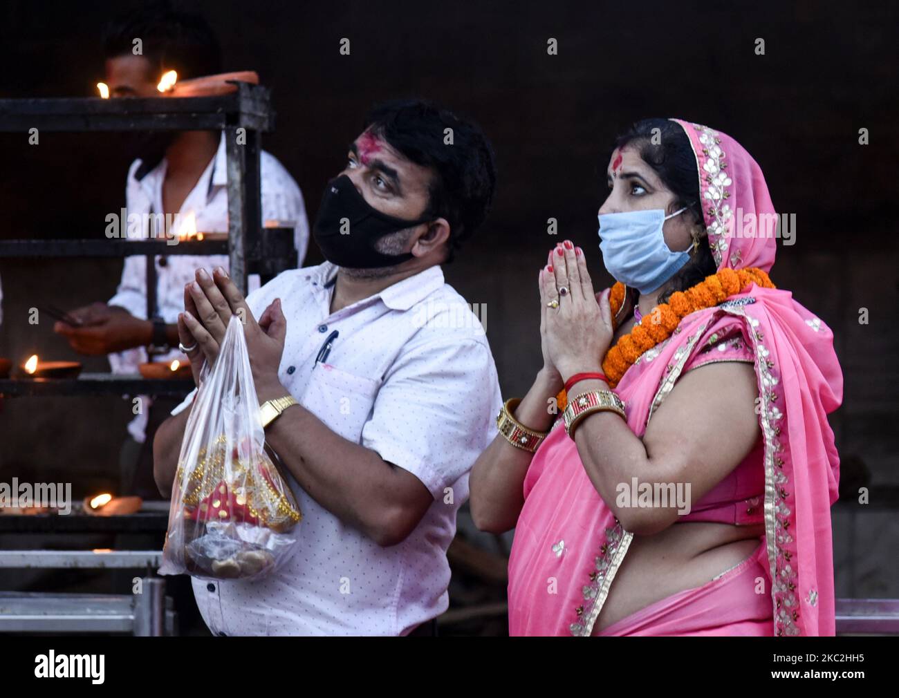 Hindu devotees offer prayers at Kamakhya Temple during Navaratri ...