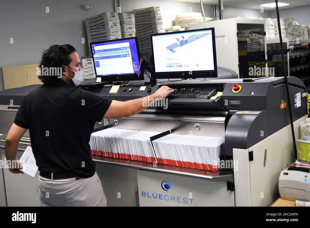 Early voting october 26 2020 hi-res stock photography and images - Alamy